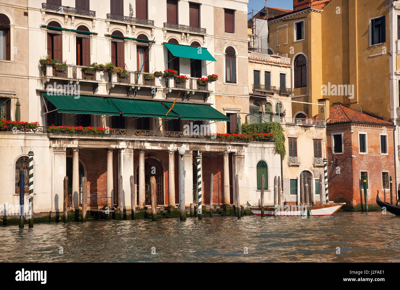 Venetian balconies by grand canal hi-res stock photography and images ...