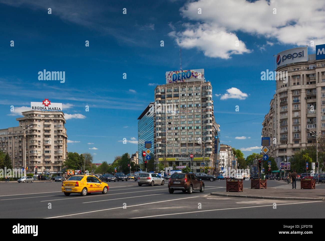 Victory square hi-res stock photography and images - Alamy