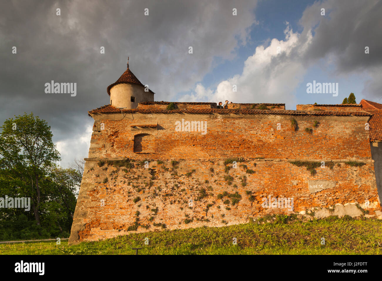 Romania, Transylvania, Brasov, Brasov Citadel, sunset Stock Photo - Alamy
