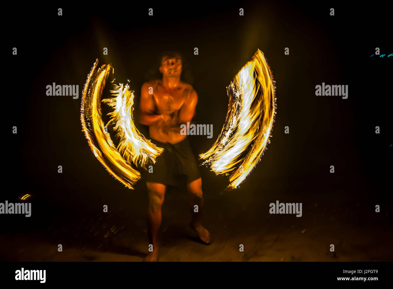 Fire dancer fiji hi-res stock photography and images - Alamy