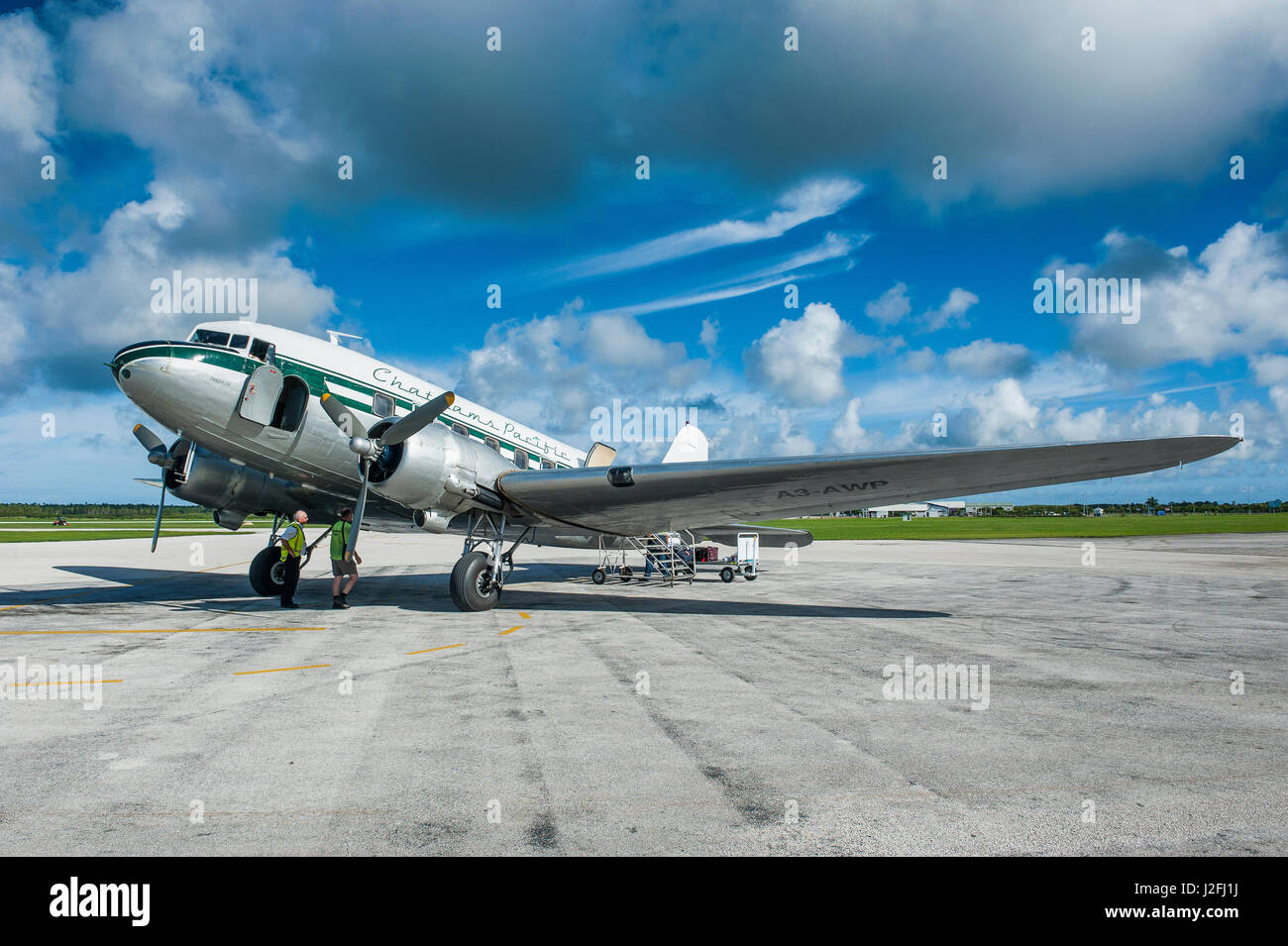 Chathams Pacific, old DC 3 airplane connecting the islands of Tonga ...