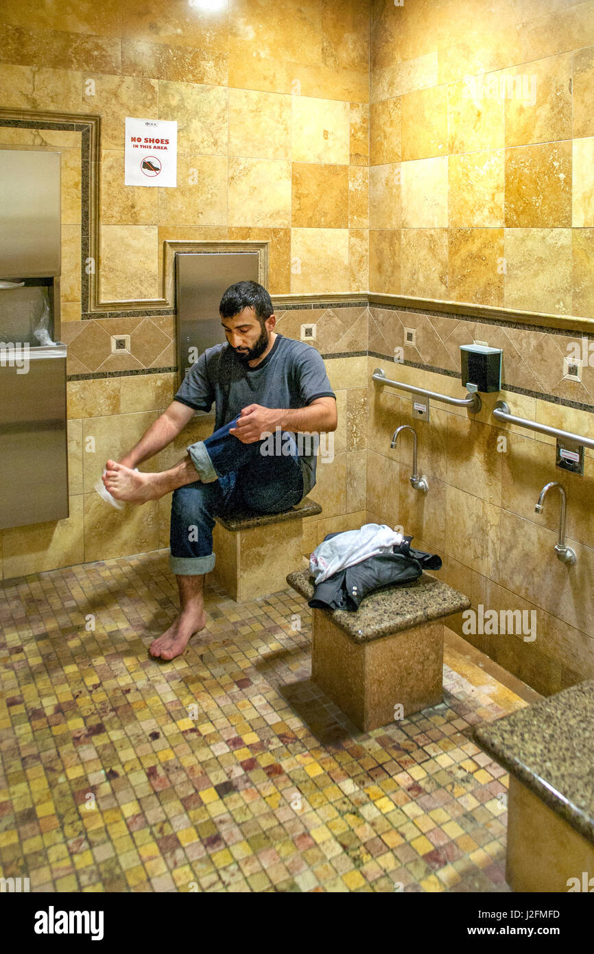 Ablutions room hi-res stock photography and images - Alamy