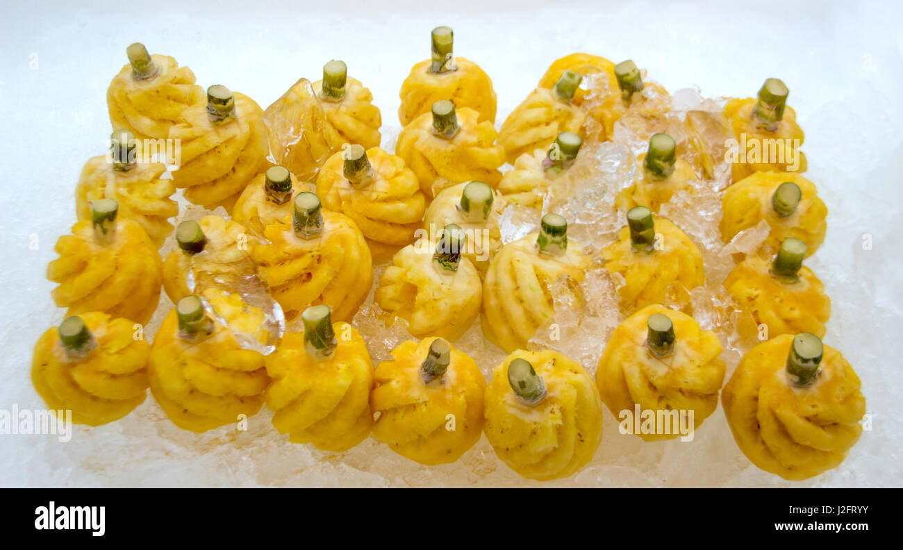 Mini ananas hi-res stock photography and images - Alamy