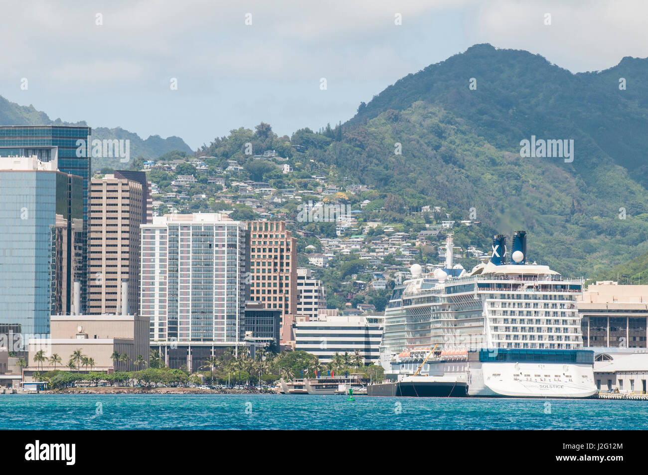 Honolulu port terminal hi-res stock photography and images - Alamy