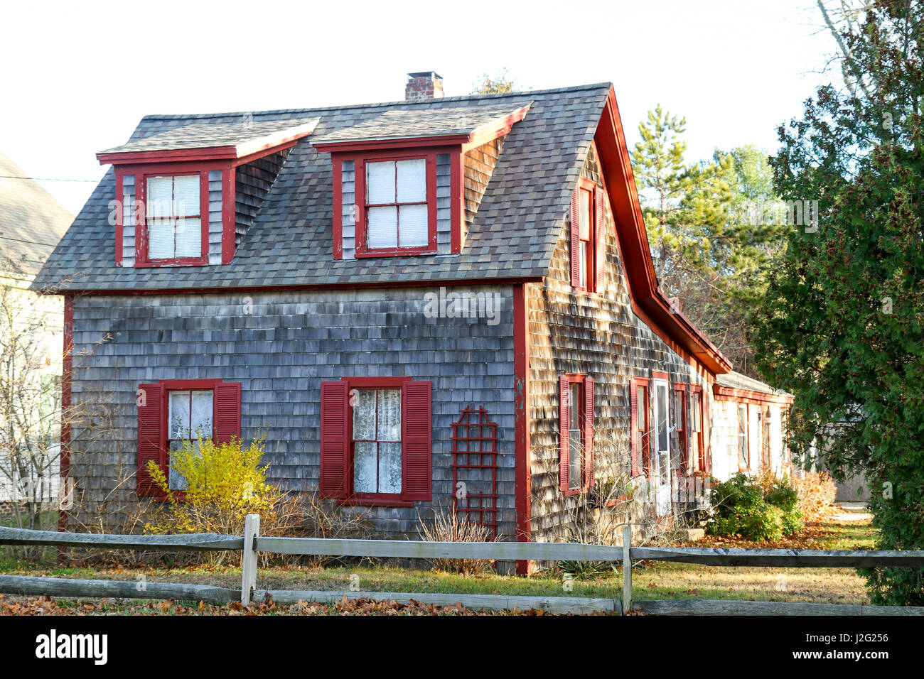 Shingled hi-res stock photography and images - Alamy