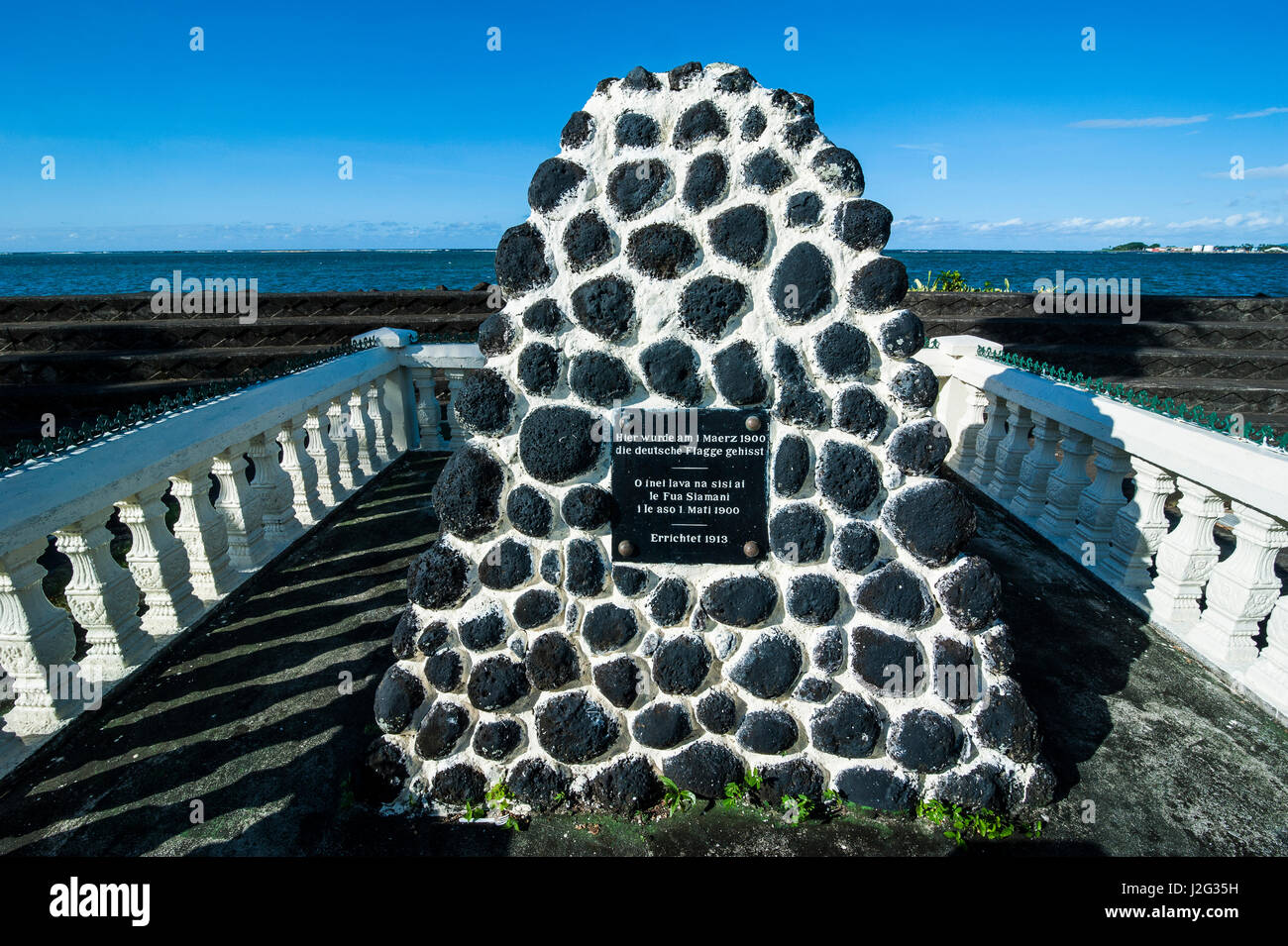 German samoa hi-res stock photography and images - Alamy
