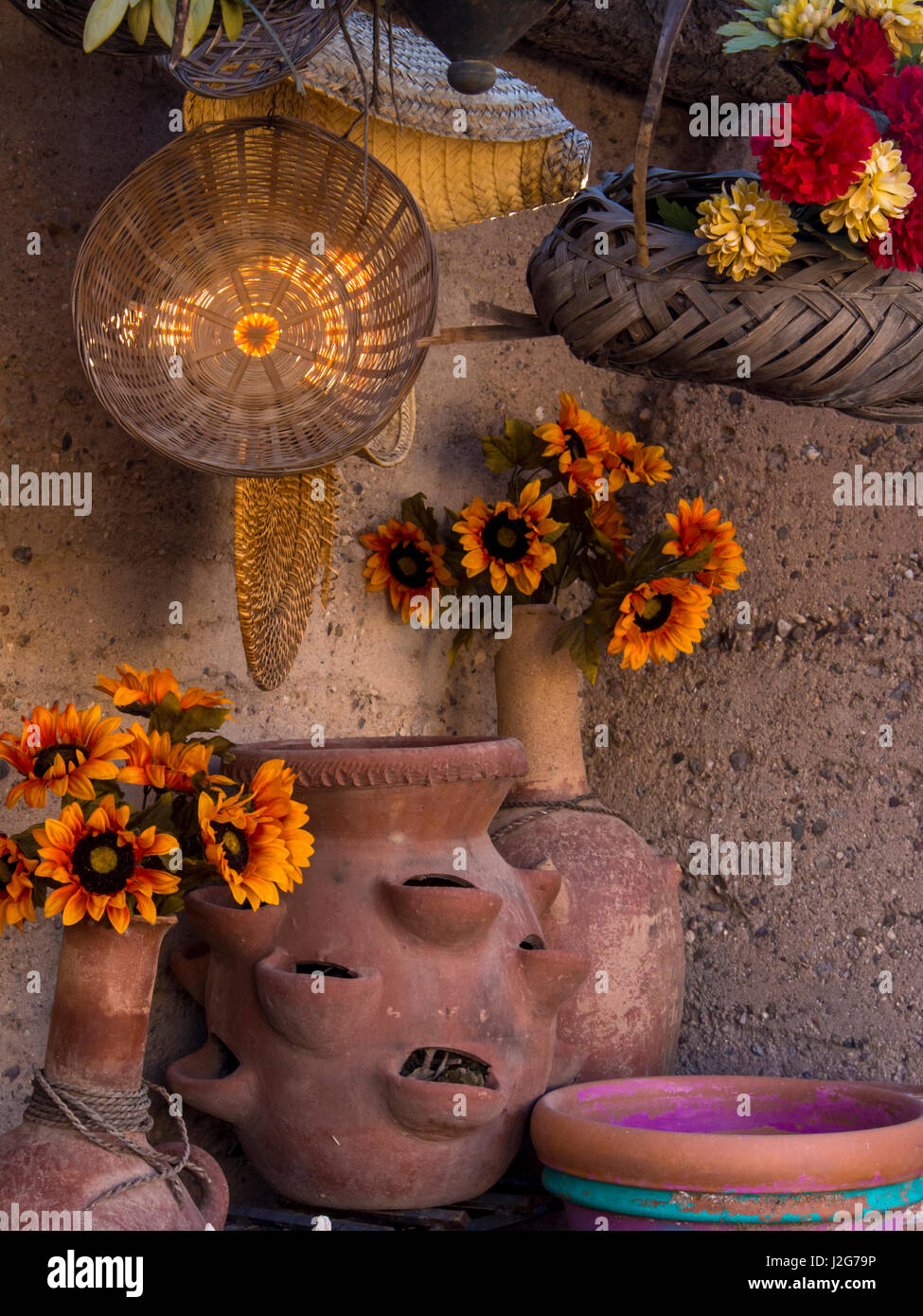 USA, Arizona, Old Tucson, Pottery and Flower Display Stock Photo - Alamy