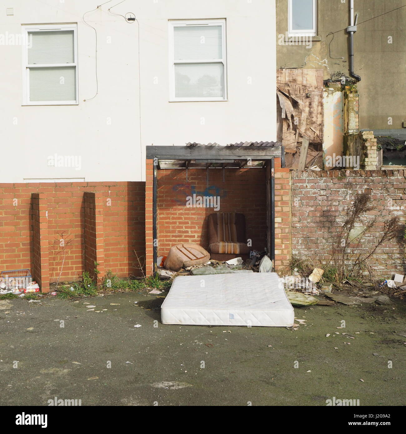 Fly tipping kent hi-res stock photography and images - Alamy