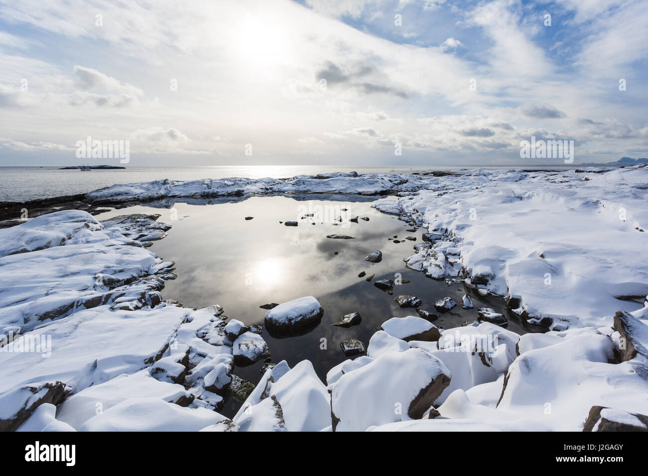 The snowy coast of the Lofoten Islands in winter Stock Photo - Alamy