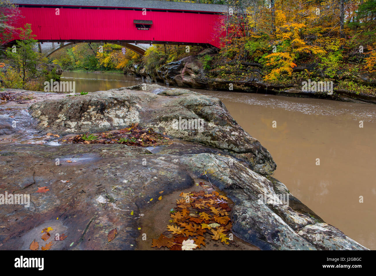Narrow Covered Bridge over Sugar Creek in Parke County, Indiana, USA ...