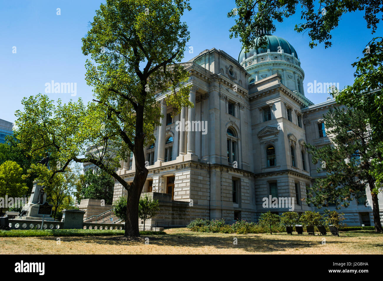 Indiana Statehouse, the state capitol building, Indianapolis, Indiana ...