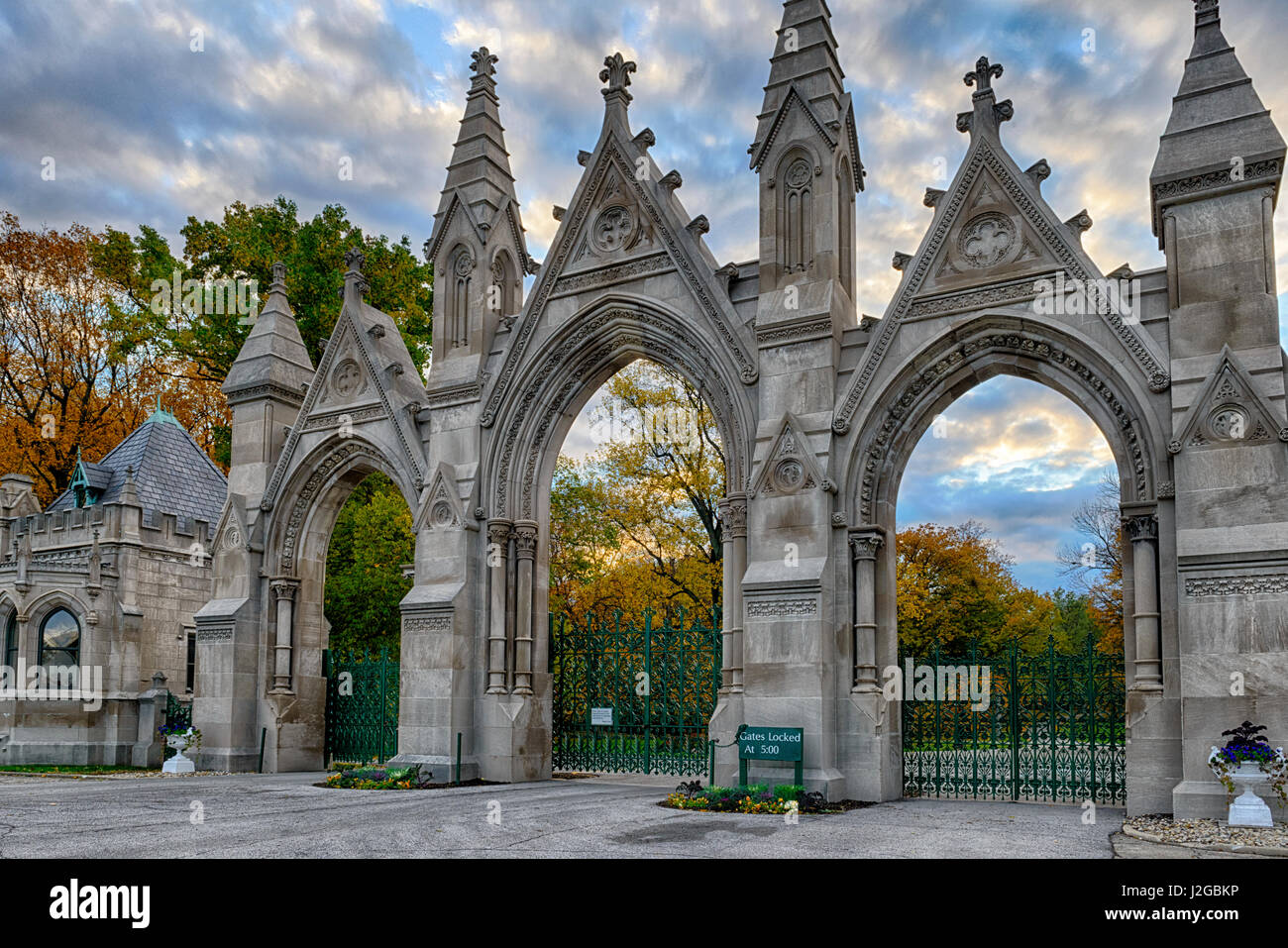 Crown hill cemetery hi-res stock photography and images - Alamy
