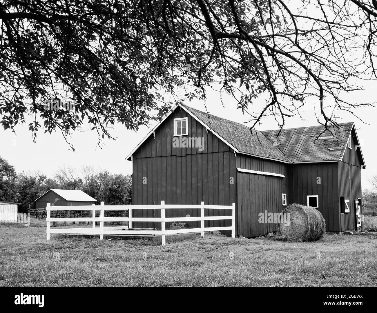 USA, Kansas, Piqua. Barn on farm. Credit as: Dennis Flaherty / Jaynes ...