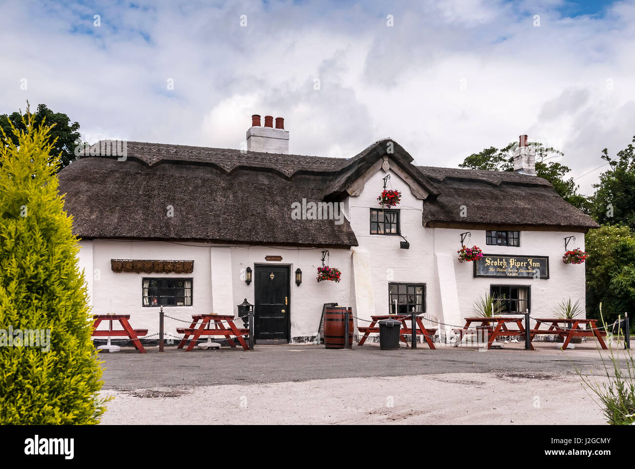 The Scotch Piper inn Lydiate Stock Photo - Alamy