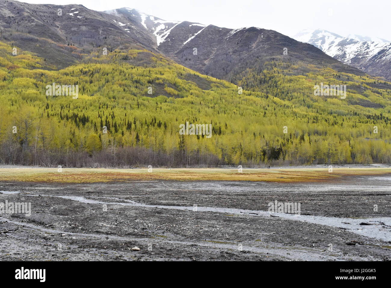 Eklutna lake hi-res stock photography and images - Alamy