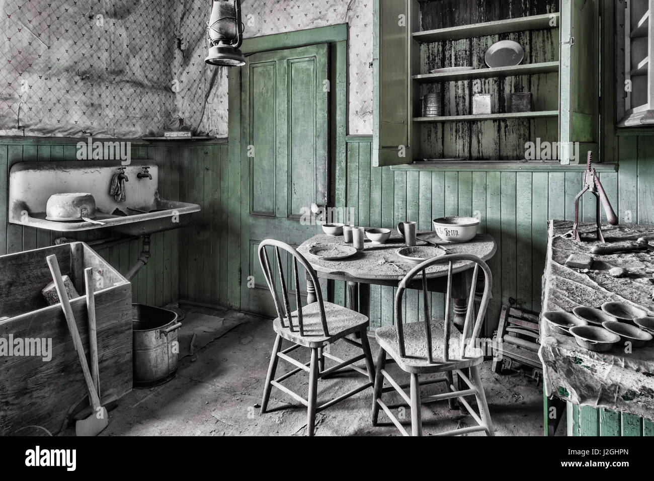 Bodie inside abandoned home hi-res stock photography and images - Alamy