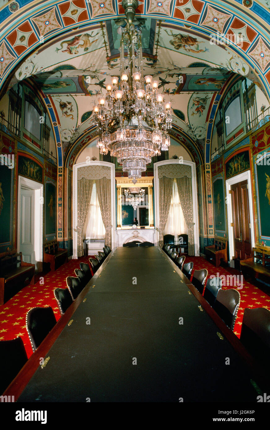 Empty senate floor dc hi-res stock photography and images - Alamy