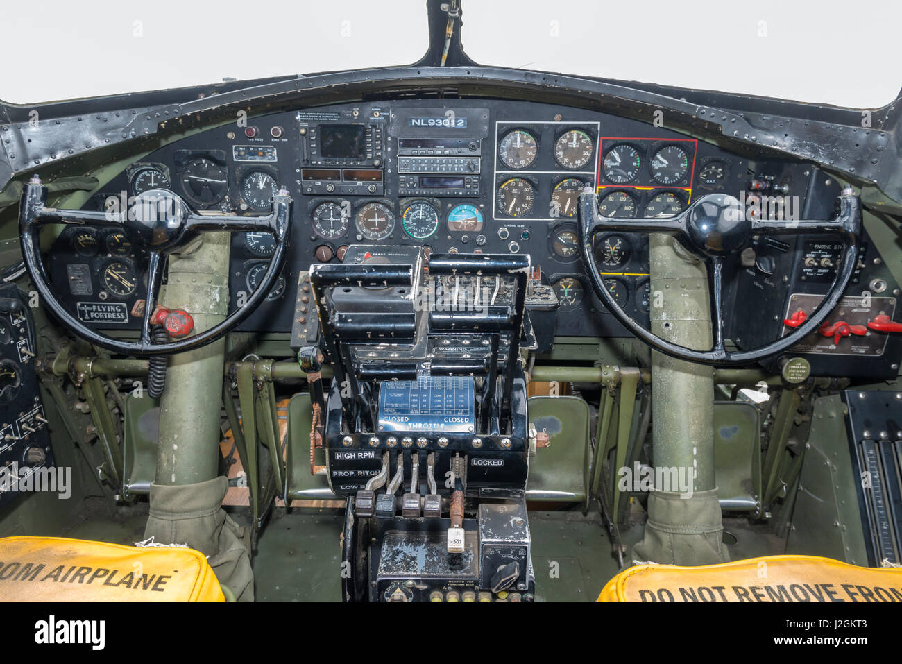 Cockpit B 17 High Altitude