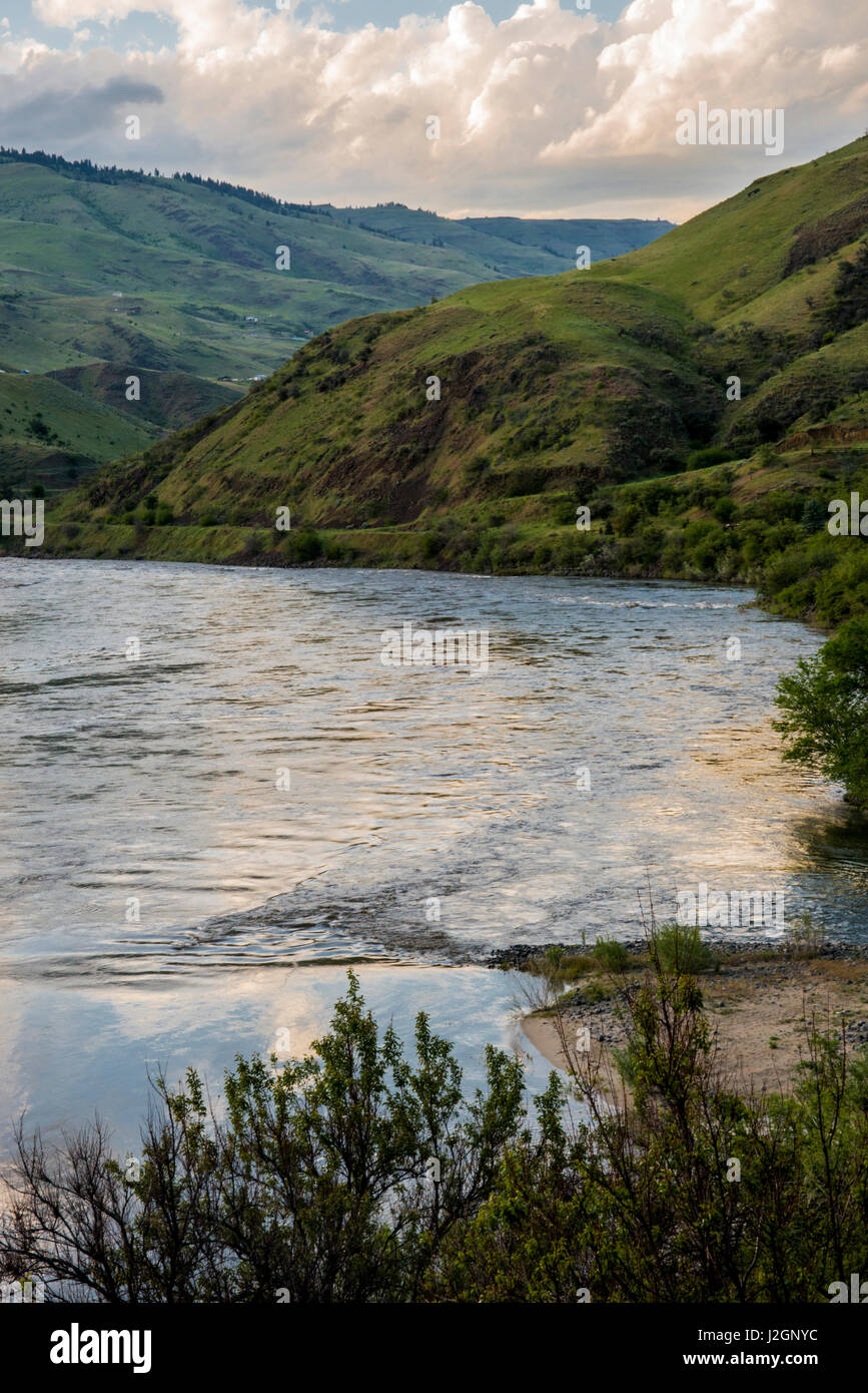 USA, Idaho, Columbia River Basin, Snake River Basin, Salmon River ...