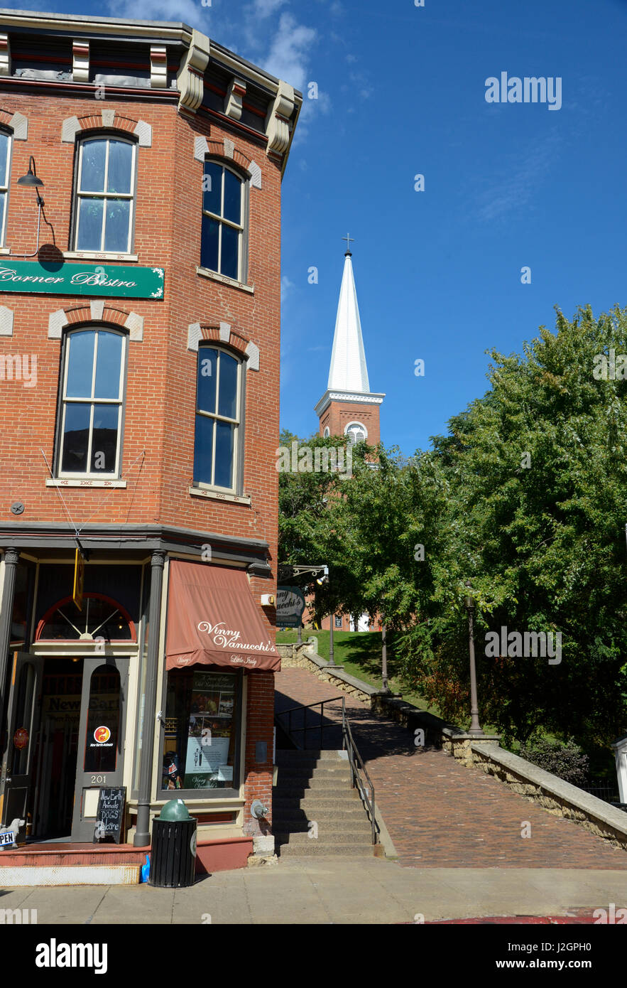 Galena, historic mining town in NW Illinois, 19th century buildings ...
