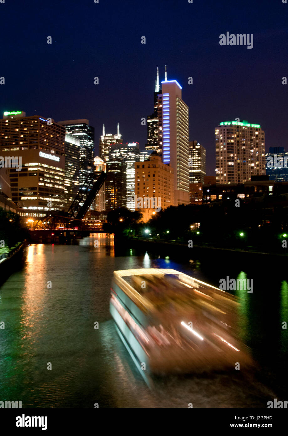Chicago skyline and river from Grand Avenue Bridge Stock Photo - Alamy