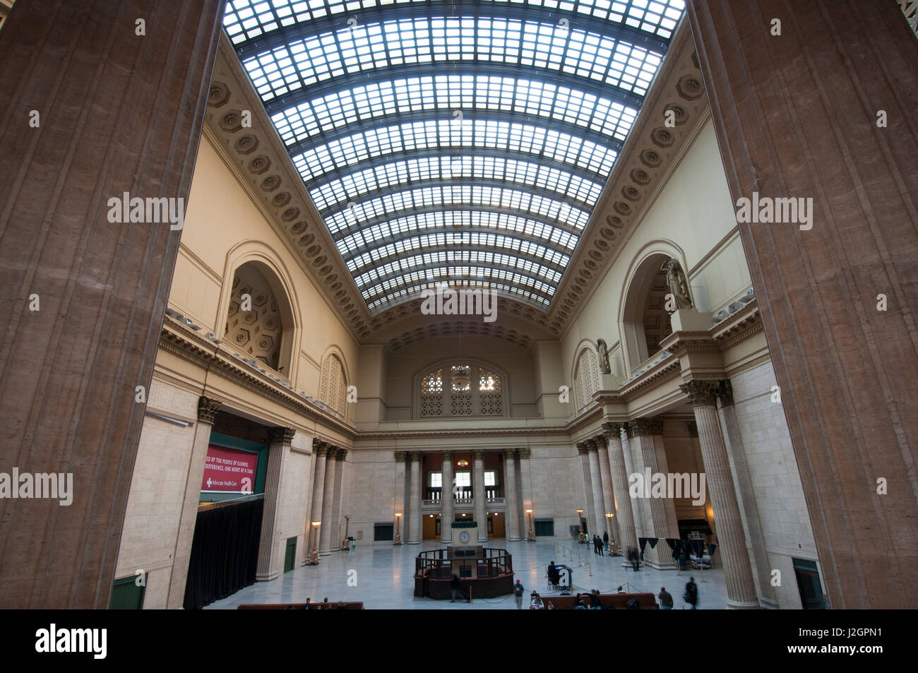 Great Hall of Union Station in Chicago, opened 1925 Stock Photo - Alamy