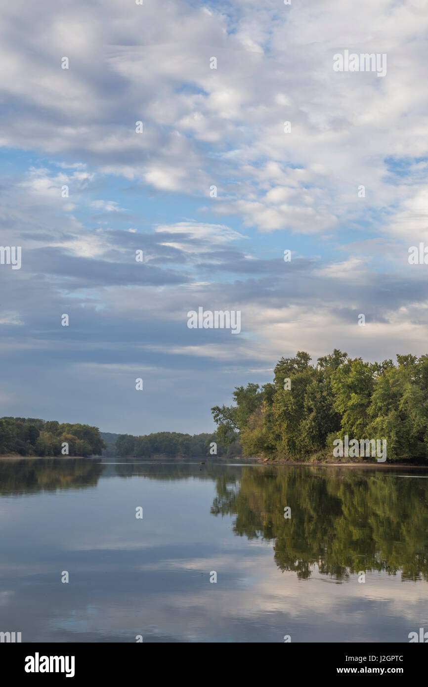 Elizabeth ogle hi-res stock photography and images - Alamy