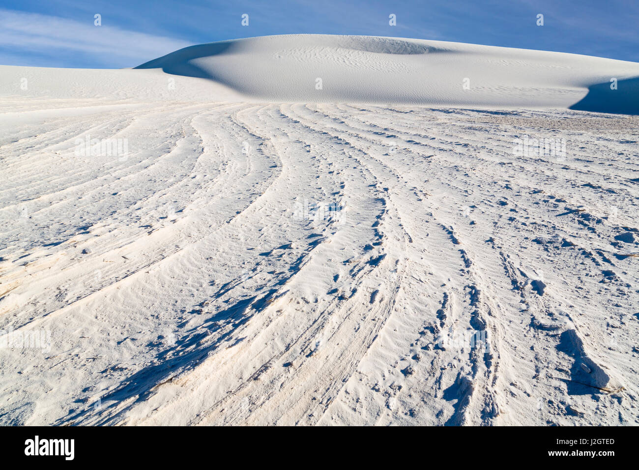 USA, New Mexico, White Sands National Monument. Desert landscape ...