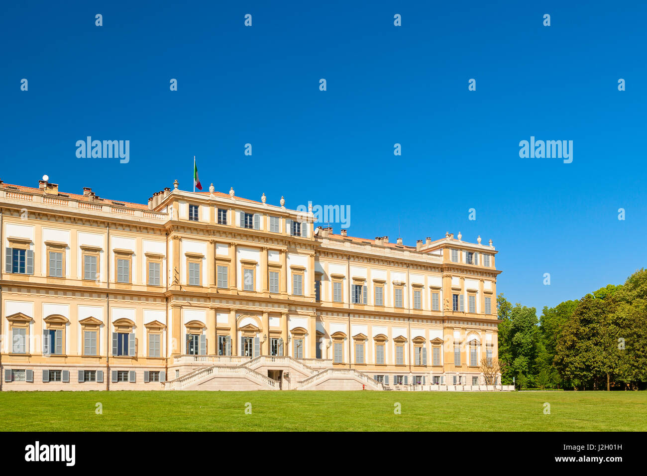Royal palace monza italy hi-res stock photography and images - Alamy
