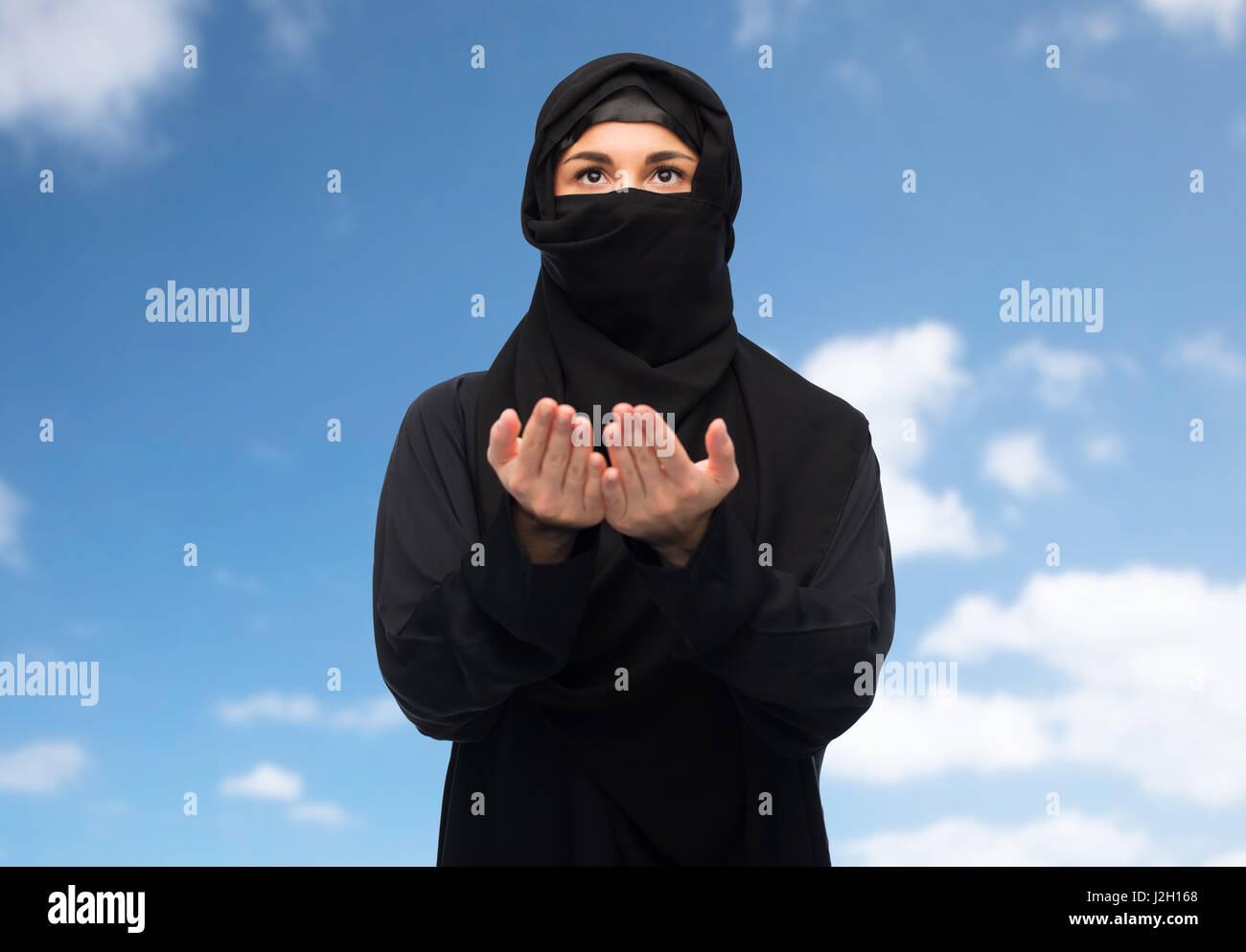 praying muslim woman in hijab over white Stock Photo - Alamy