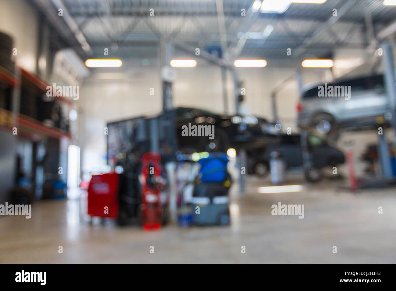 Car service station hi-res stock photography and images - Alamy