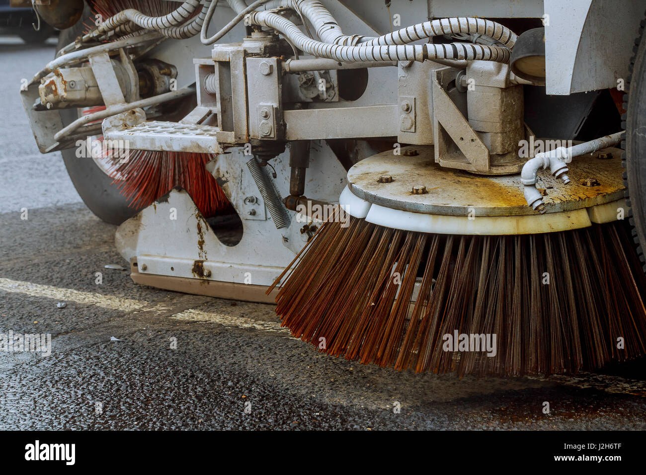 Green machine street cleaner hi-res stock photography and images - Alamy