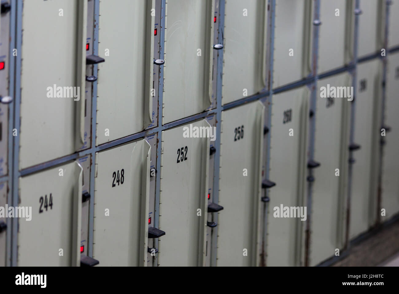 Metal Locker. lockers Stock Photo - Alamy