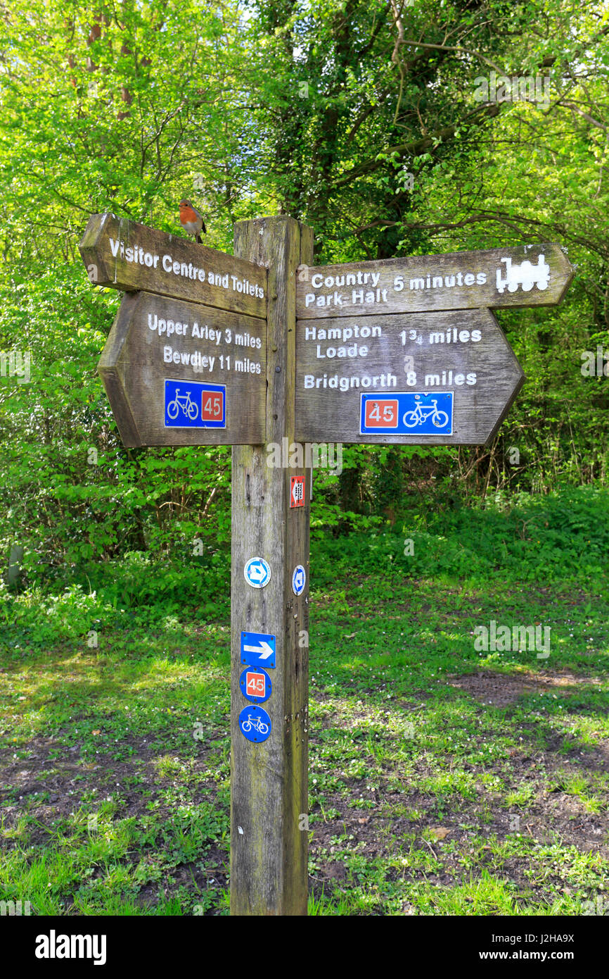 National cycle route 45 hi-res stock photography and images - Alamy