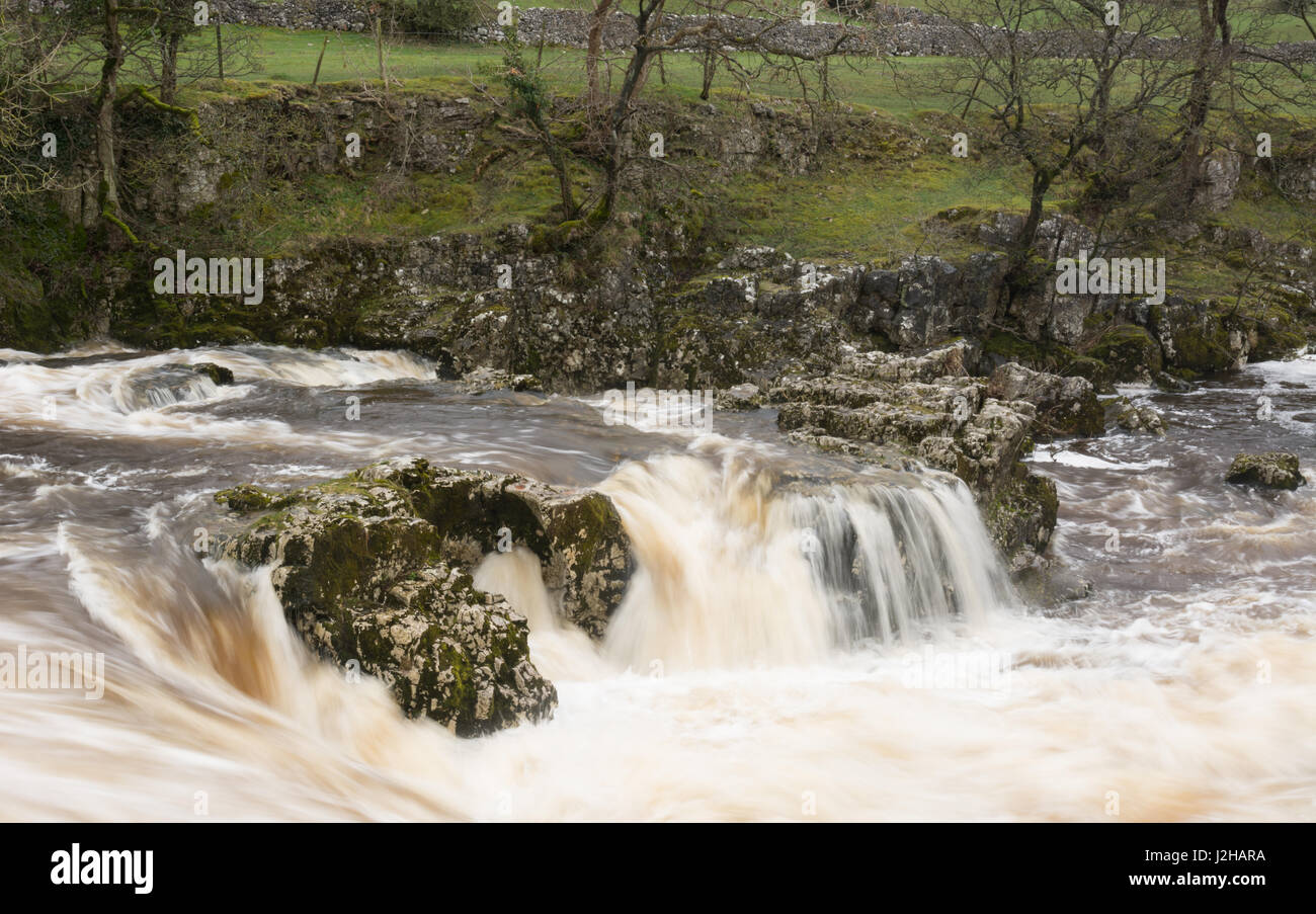 Linton Falls in Wharfedale Stock Photo - Alamy