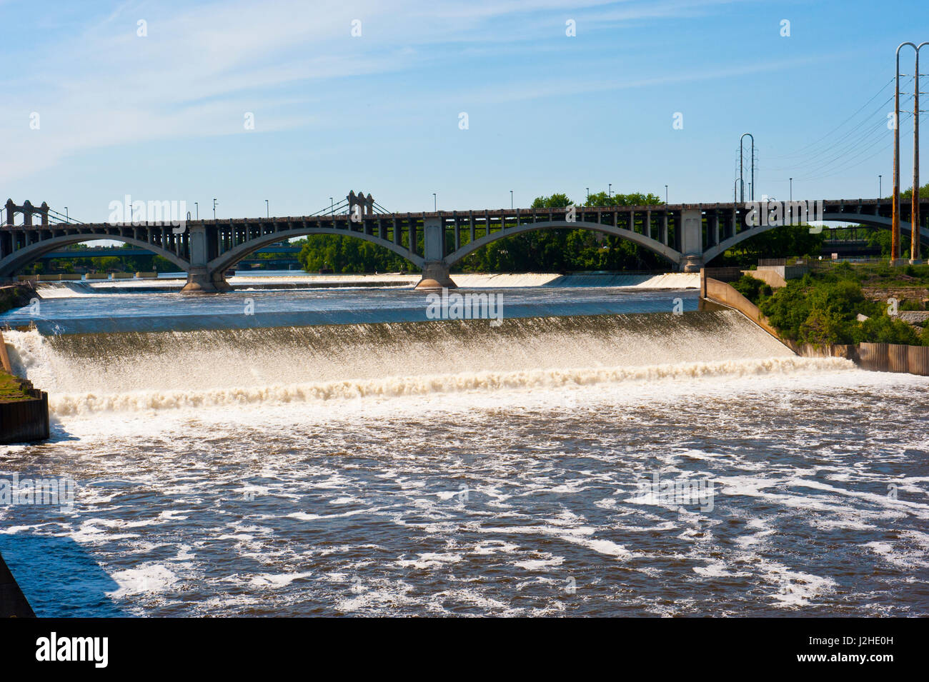 The falls of st anthony hi-res stock photography and images - Alamy