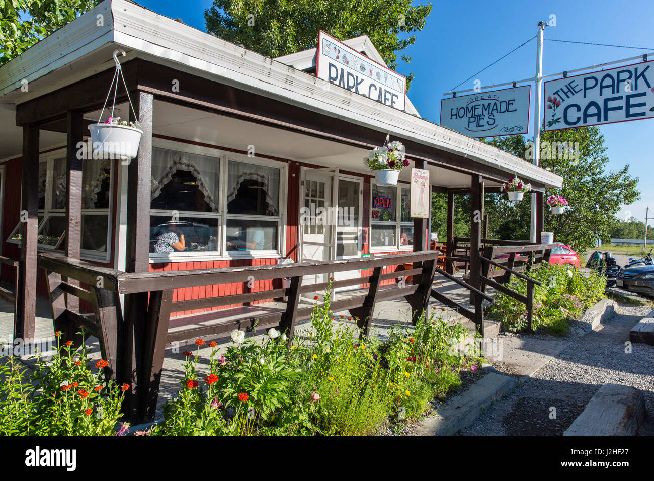 The popular Park Cafe in St Mary, Montana, USA Stock Photo - Alamy
