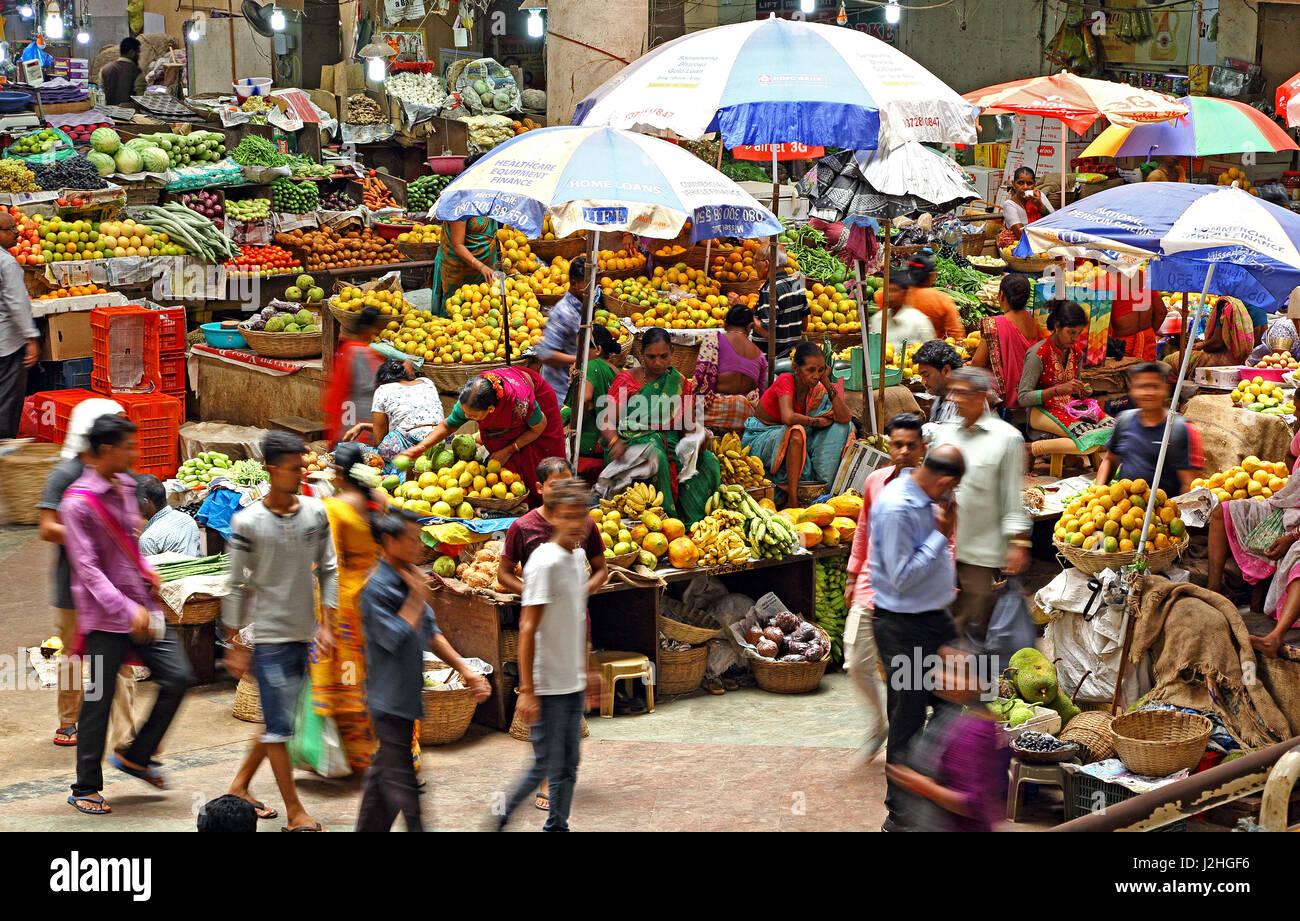 Vegetable vendors hi-res stock photography and images - Alamy