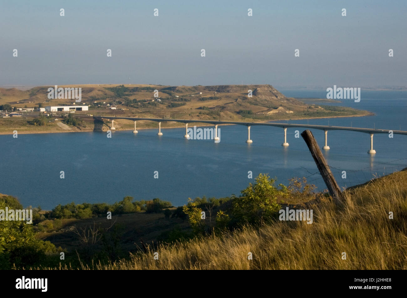 Spectacular Four Bears Bridge stretches across the Missouri River man ...