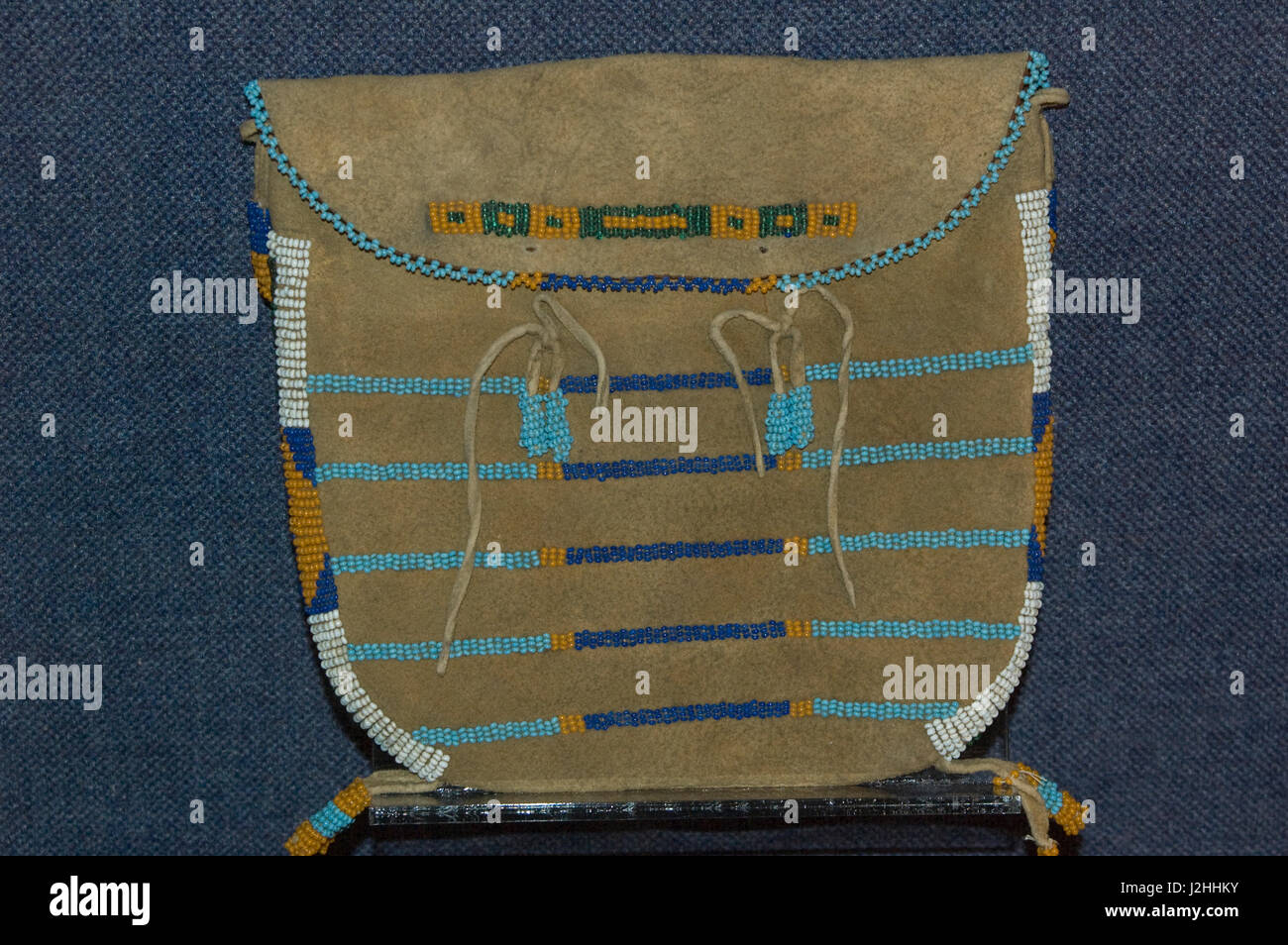 Medicine bag native american hi-res stock photography and images - Alamy