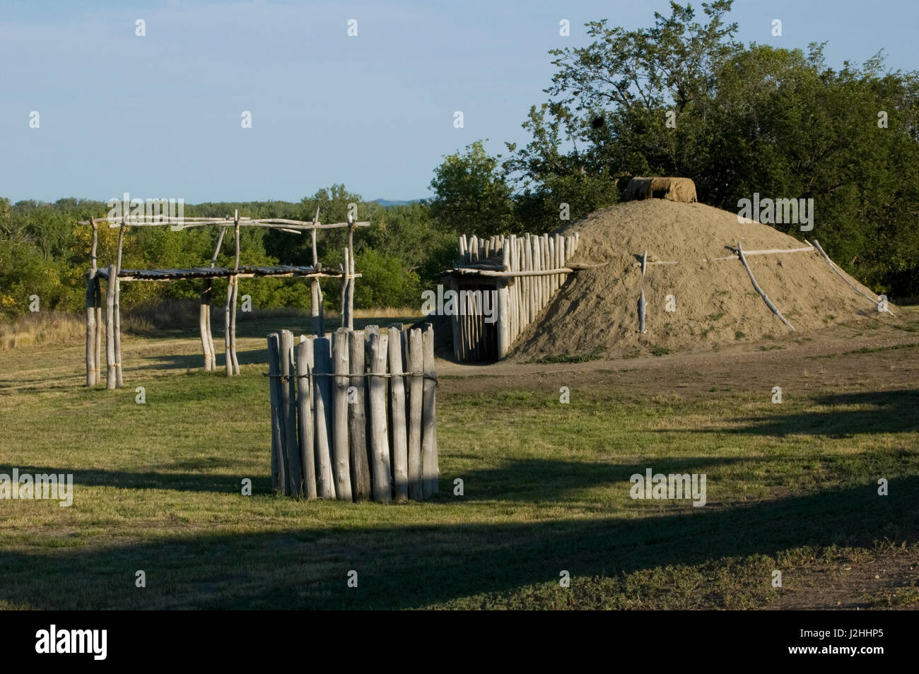 Log storage cache pole hi-res stock photography and images - Alamy