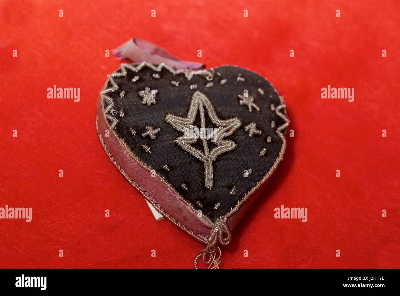 Miami tribe heart shaped coin purse decorated with beadwork. Oklahoma ...