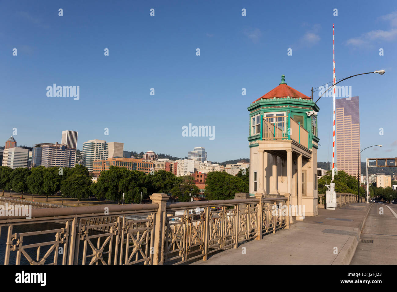 Portland on historic burnside hi-res stock photography and images - Alamy