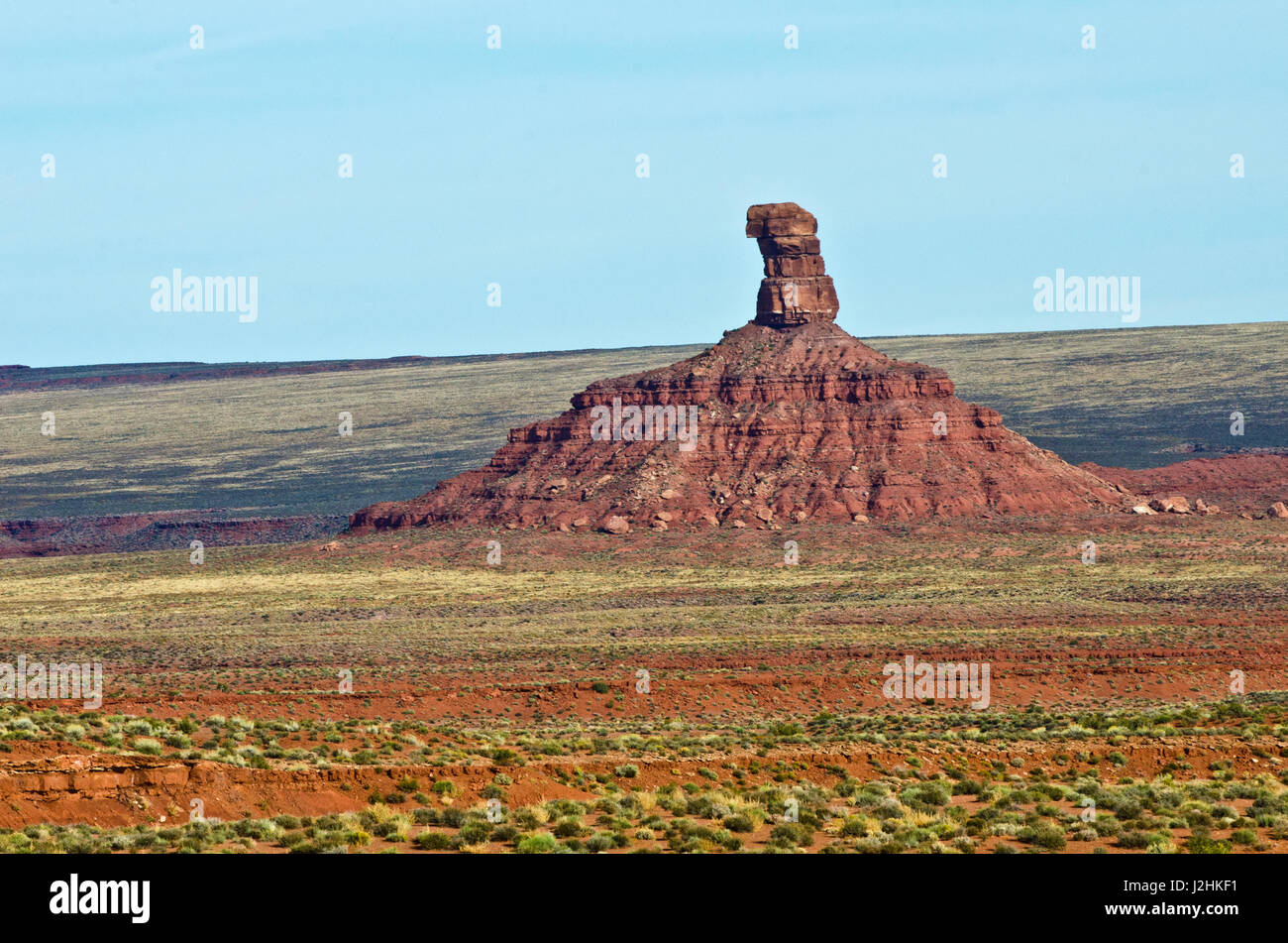 USA, Utah, Monticello, Valley of the Gods, BLM Lands, Sitting Hen butte ...