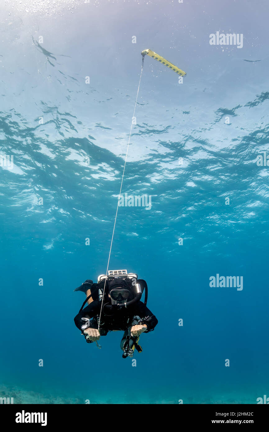 SCUBA diver using an advanced closed circuit rebreather Stock Photo - Alamy