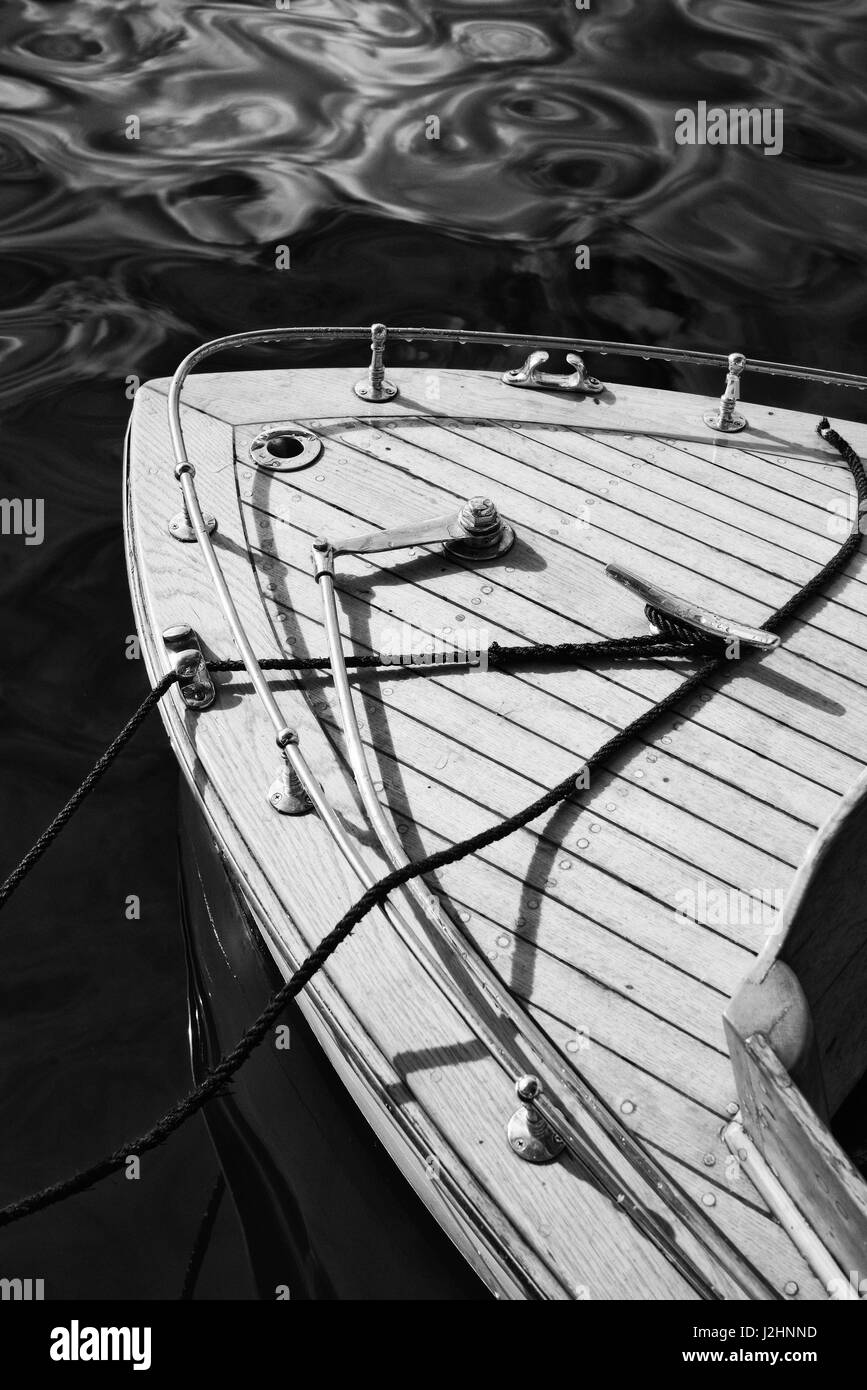 Classic speedboat hi-res stock photography and images - Alamy