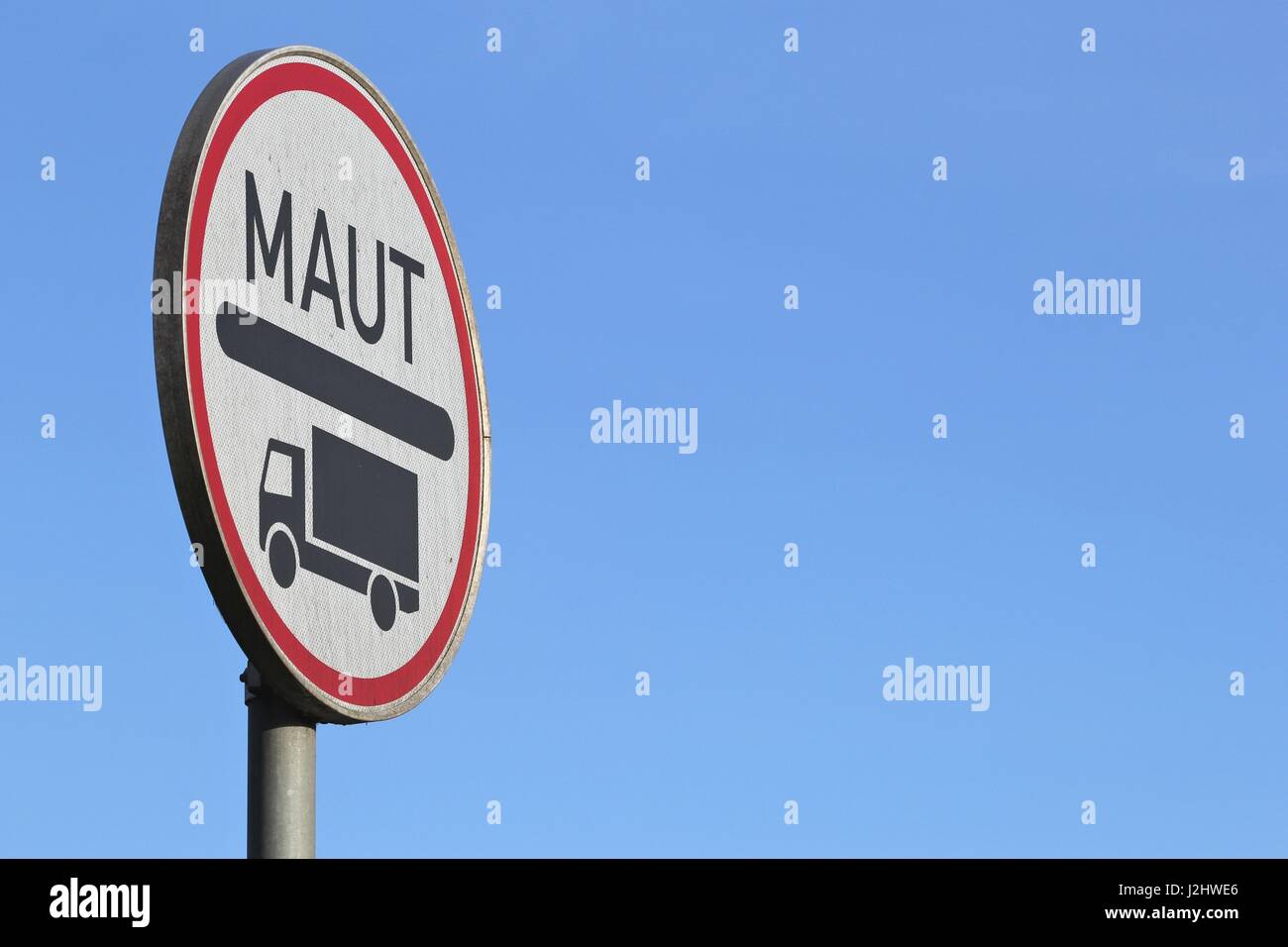 Toll road sign hi-res stock photography and images - Alamy