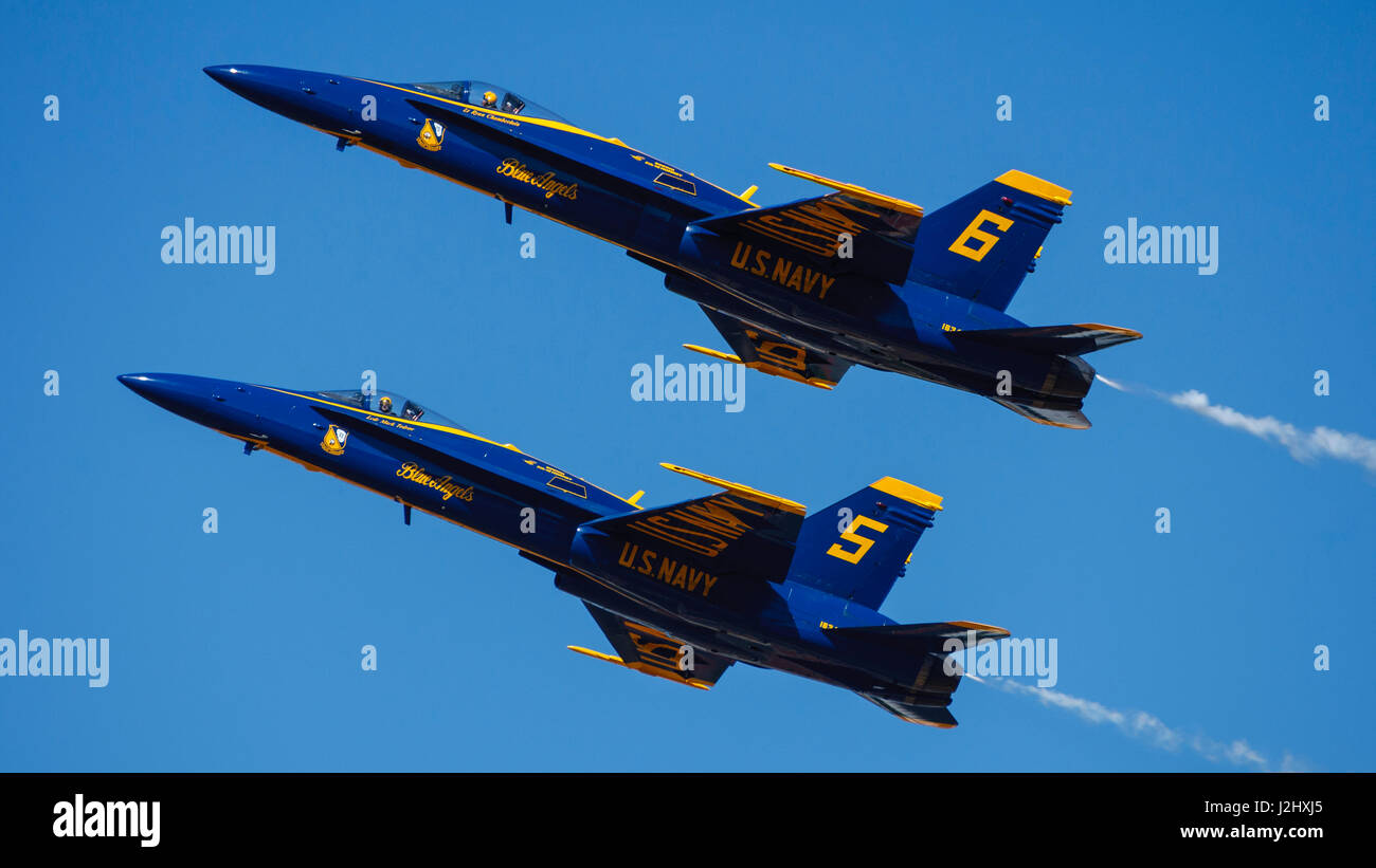 High Alpha Pass High Resolution Stock Photography and Images - Alamy