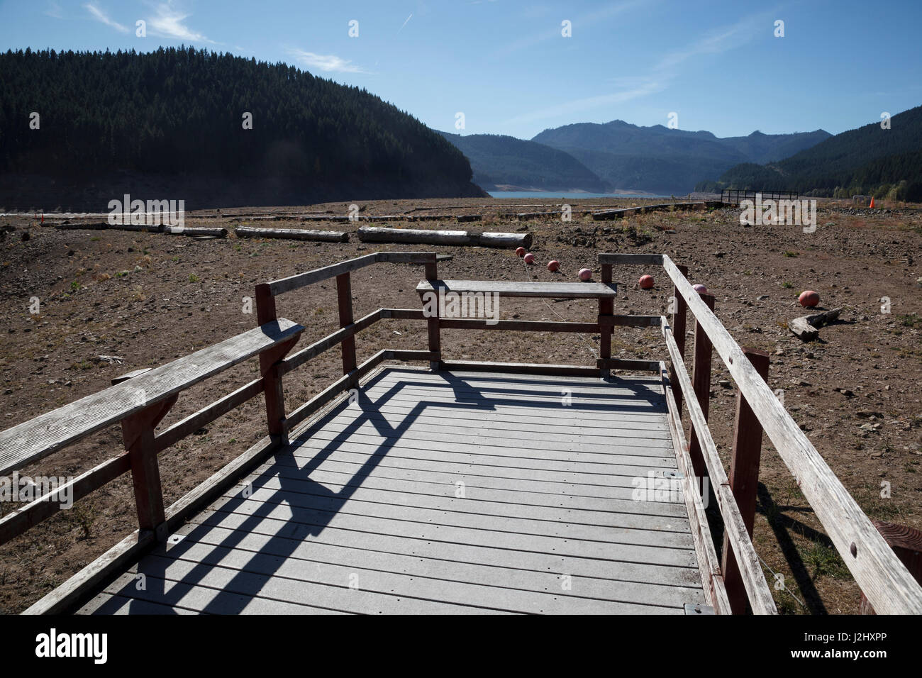 USA, Oregon, Detroit Lake State Recreation Area, a pier high and dry in ...