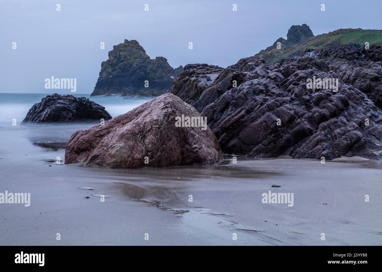 Poldark bbc beach hi-res stock photography and images - Alamy
